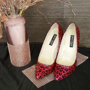 Devious | Shoes | Brand New Pink Leopard Print Pumps | Poshmark
